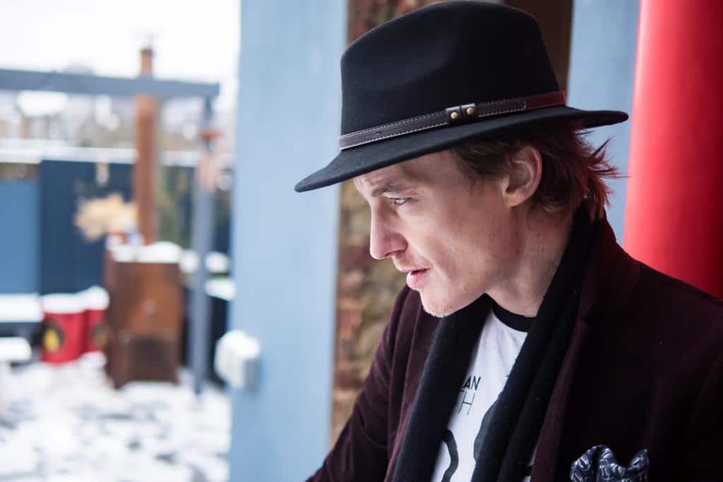 Charlie Freeman lanza doble single antes de la salida de su nuevo disco ...