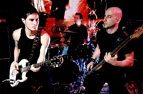 Highlander, una letra de Cundey Molen - Rock.com.ar