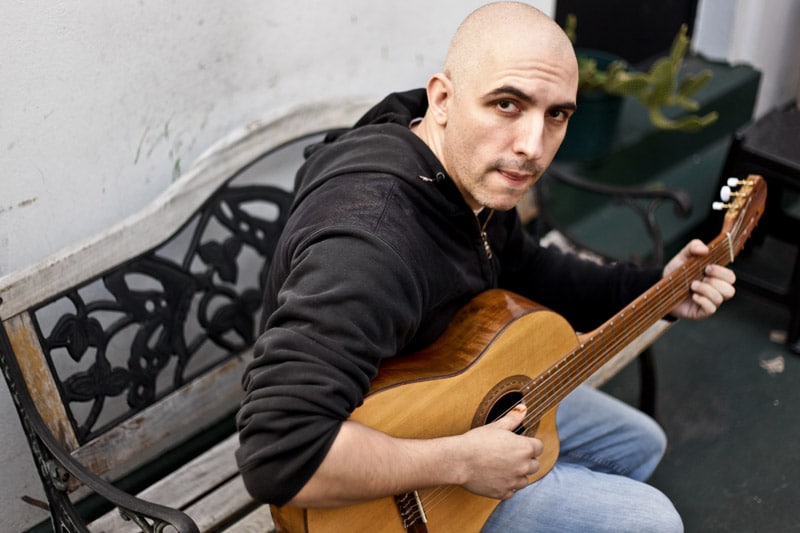 Gaspar: mucho más que la guitarra del Indio - Rock.com.ar