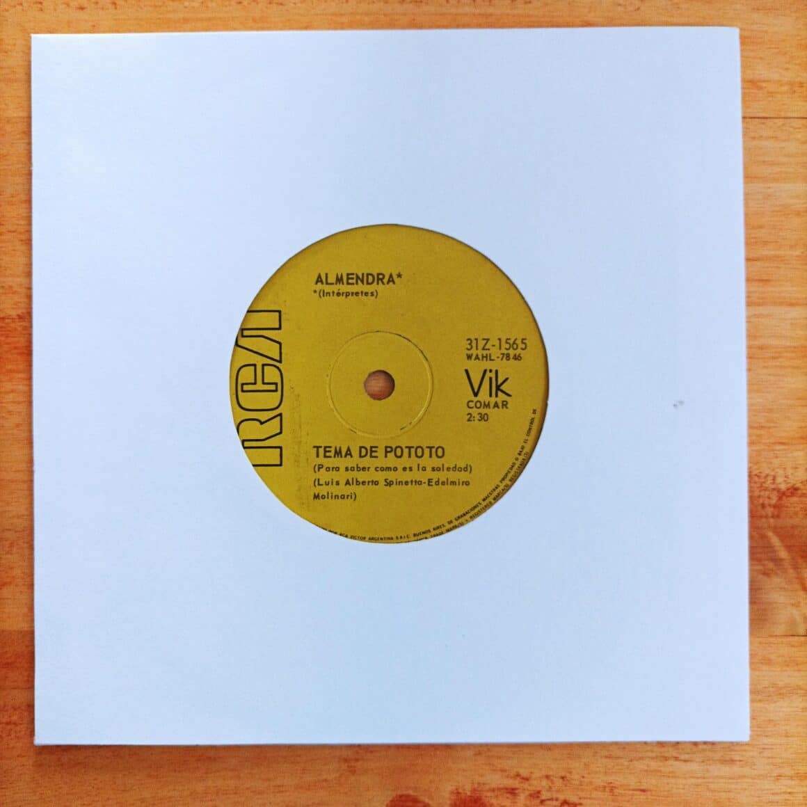 Tema de Pototo, un disco de Almendra - %sitename