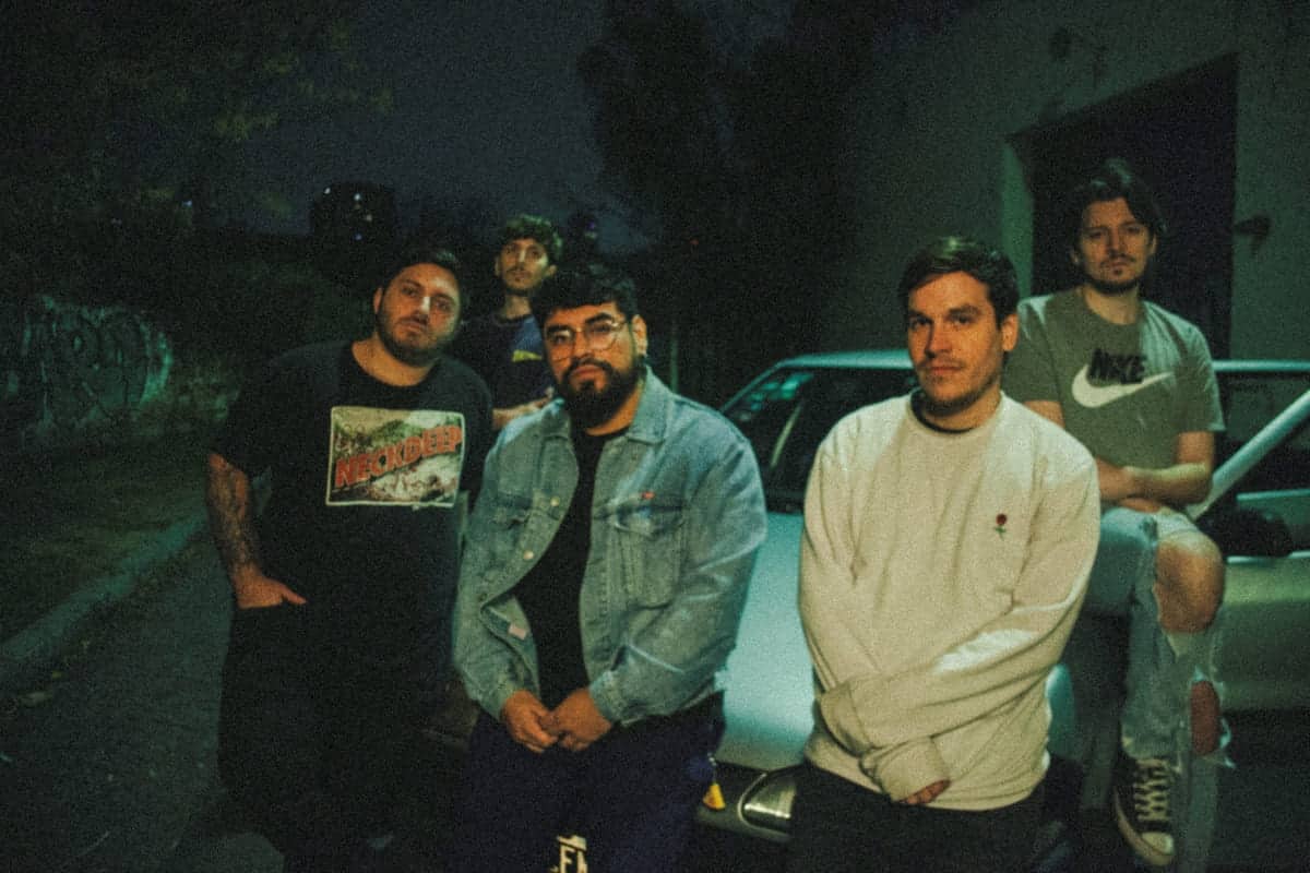 Elipsis presenta su simple "La espera"